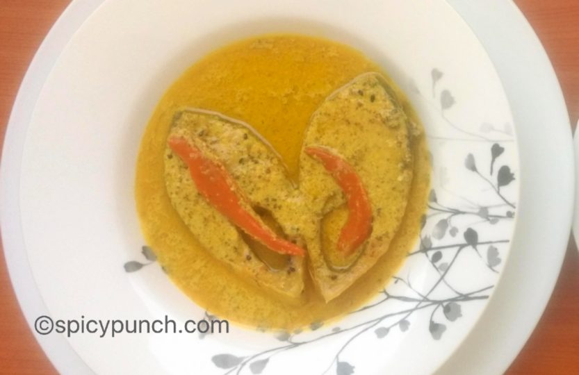 doi ilish recipe | doi shorshe ilish recipe | hilsha in a curd based gravy