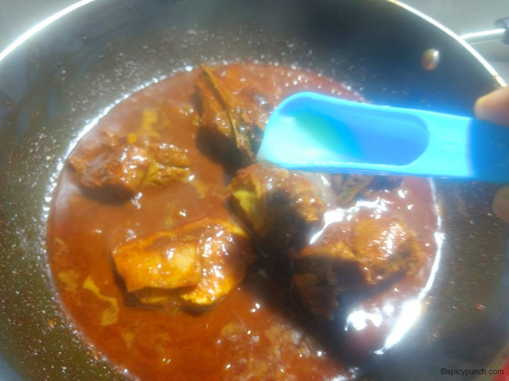 mutton ghee roast recipe | mangalorean style mutton ghee roast