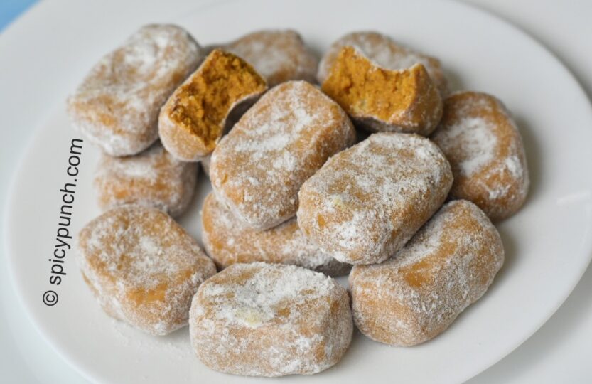 Mathura peda recipe | how to make mathura ka special peda - SpicyPunch