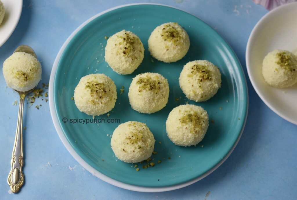 Kacha Golla - a delicious Bengali Sandesh recipe - Spicy punch