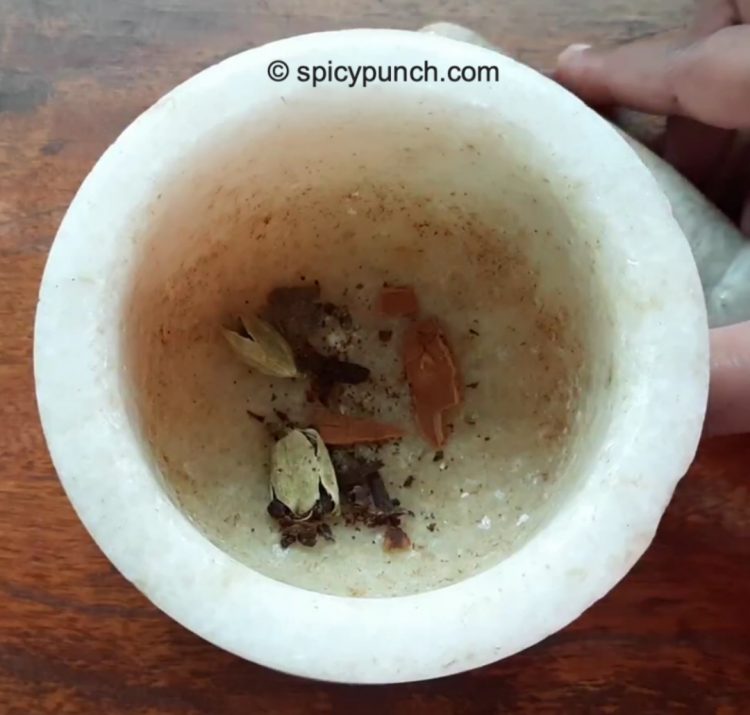 Kochi Pathar Jhol | Khasir Mangshor Jhol - a Bengali Mutton Curry