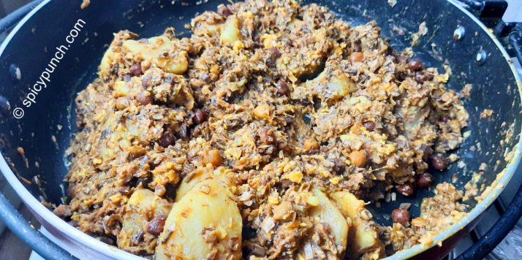 Niramish Mochar ghonto recipe - How to make mochar ghonto