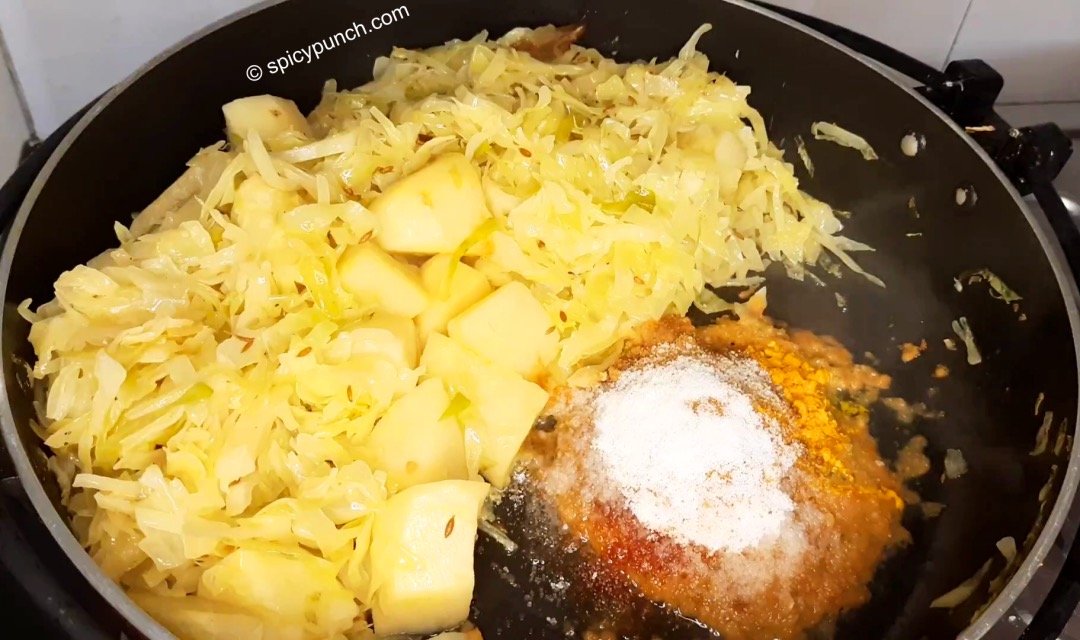 Bandhakopir ghonto recipe (Bandhakopir tarkari recipe)