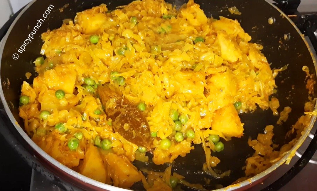 Bandhakopir ghonto recipe (Bandhakopir tarkari recipe)