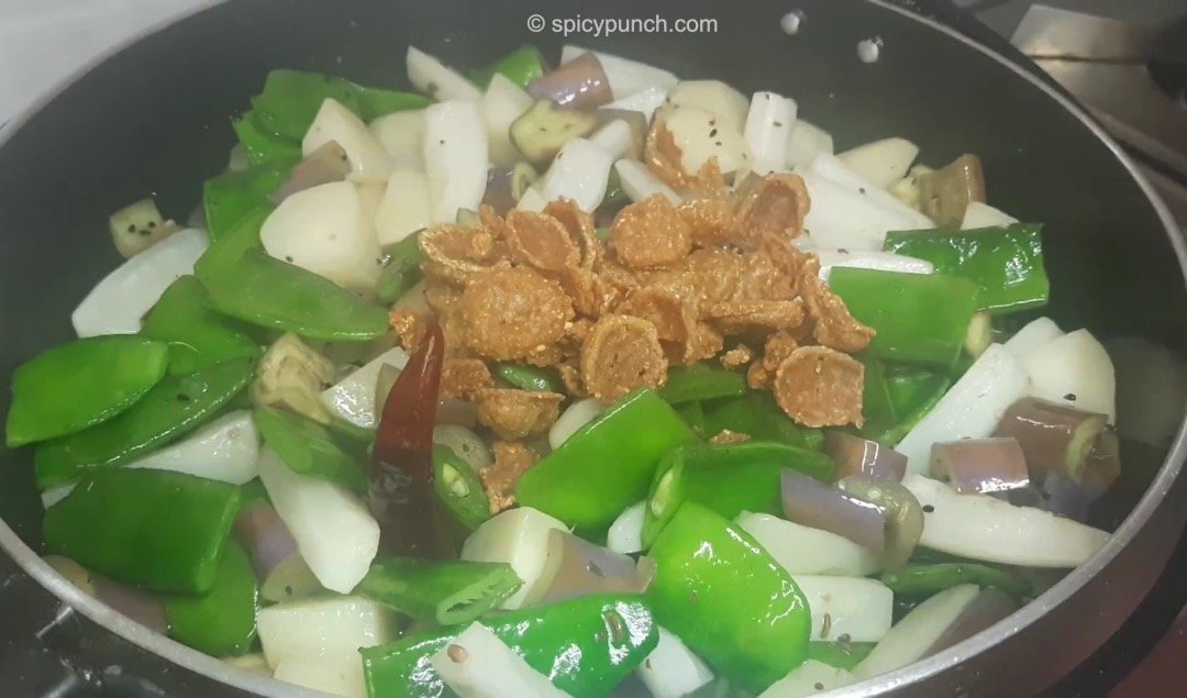 Bengali Palong shaker ghonto recipe | Palong shak er tarkari recipe