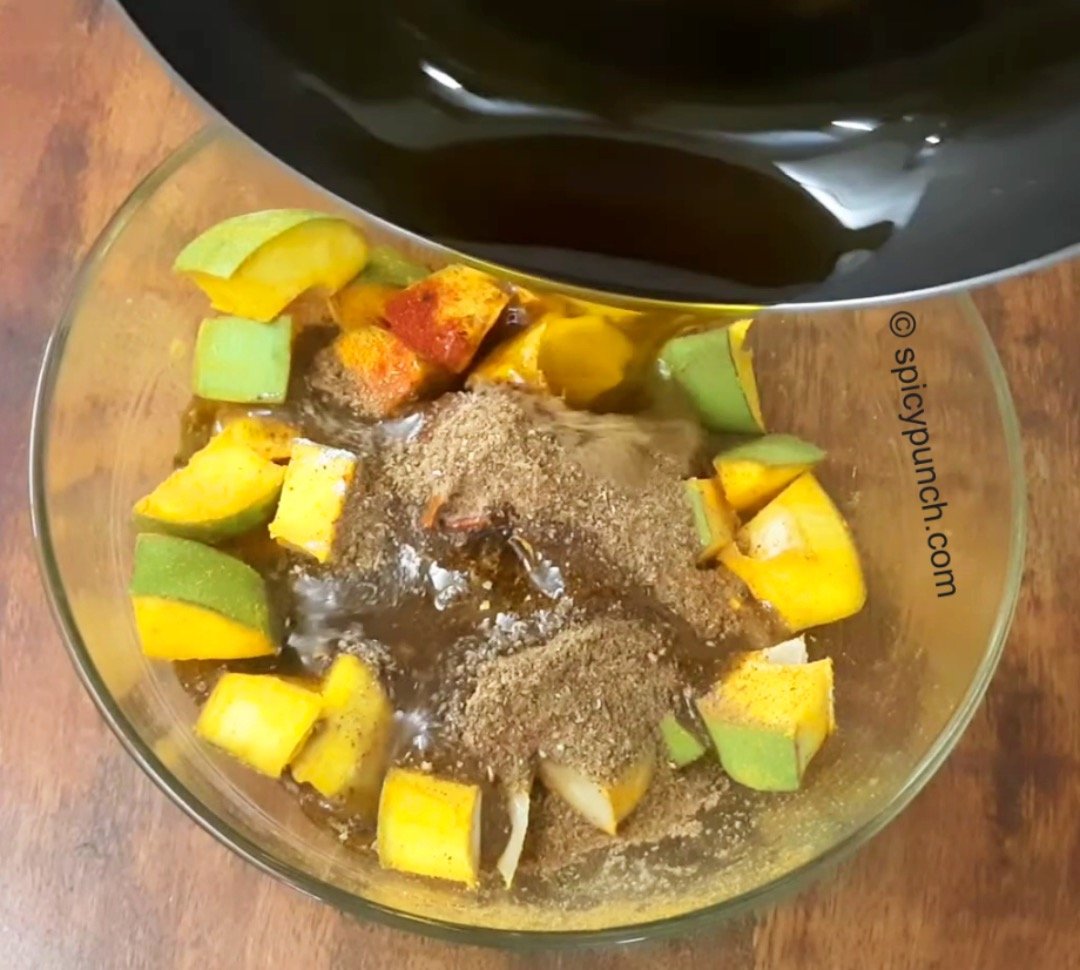 Kachche Aam ka achaar recipe | Spicy Raw Mango Pickle recipe