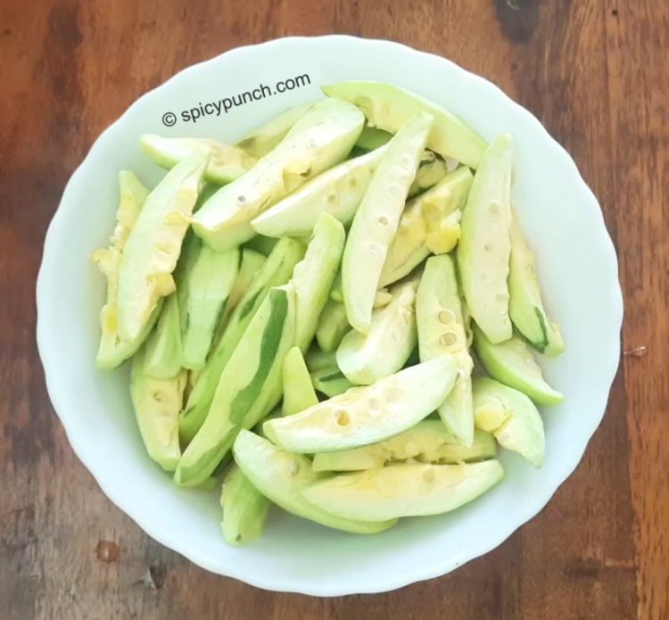 Potol posto | Potol posto recipe | Bengali niramish & amish recipe